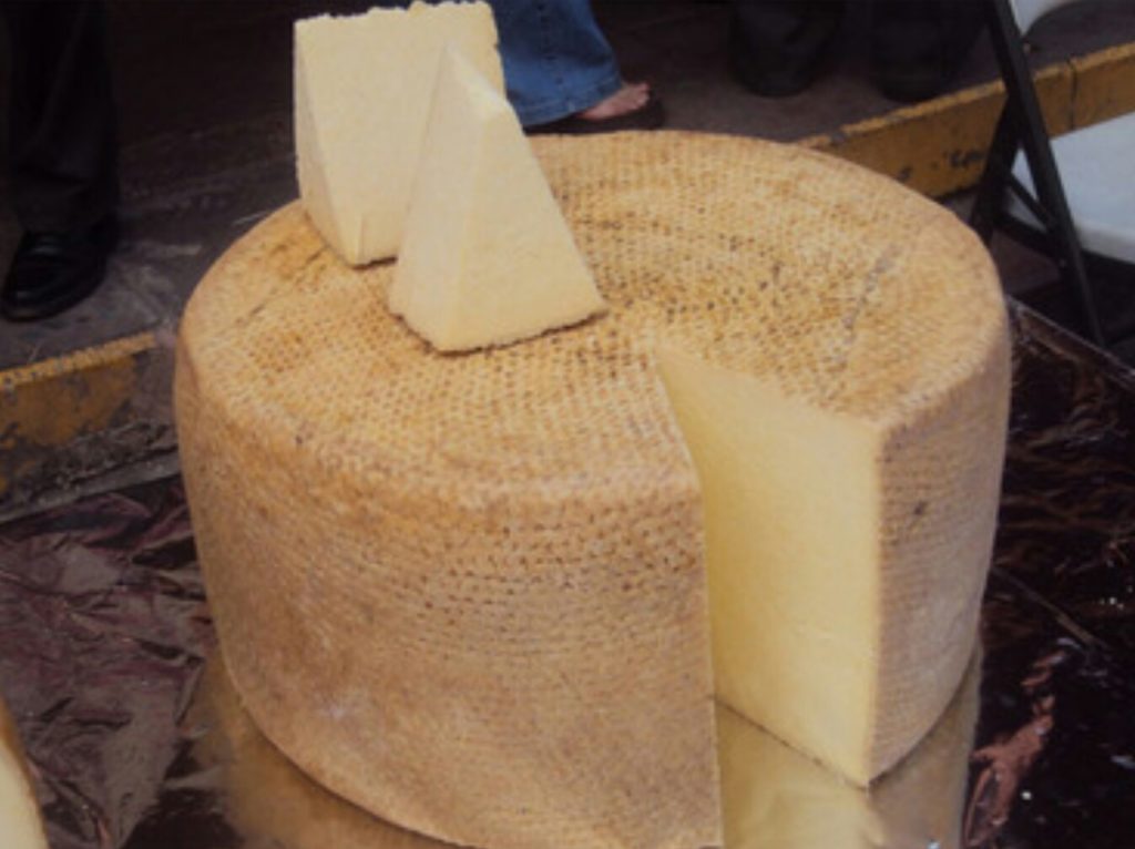 Queso Cotija. Origen, historia, elaboración y curiosidades
